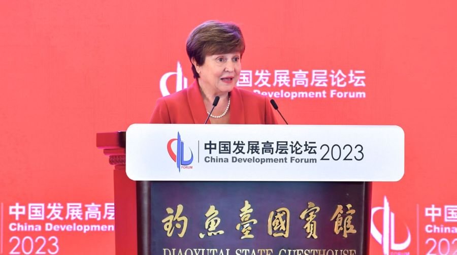 ОУВС Хятад улс 2023 онд дэлхийн эдийн засгийн өсөлтийн гуравны нэгийг